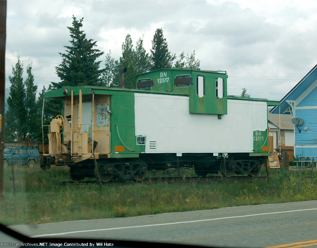BN Caboose 12517